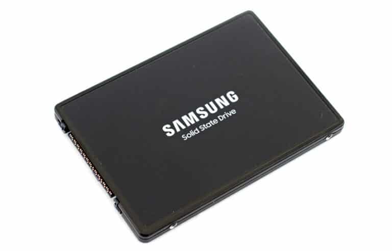 Samsung 983 DCT NVMe SSD Review - StorageReview.com Samsung 983 DCT NVMe SSD Review - StorageReview.com