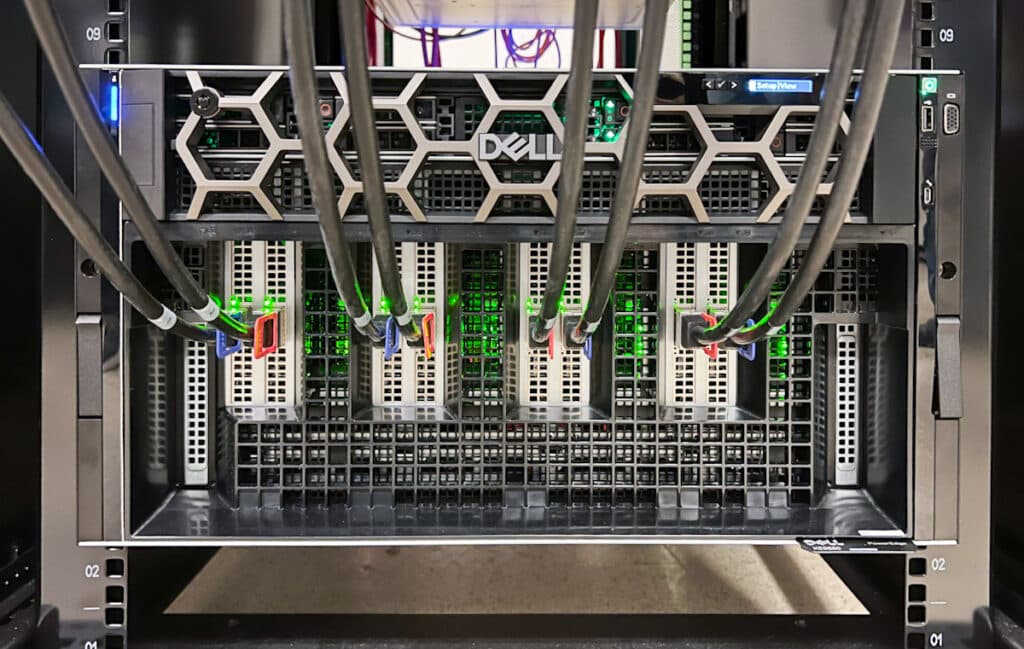 Plataforma De Servidor Dell PowerEdge XE9680 NVIDIA H100 Dispon vel Em